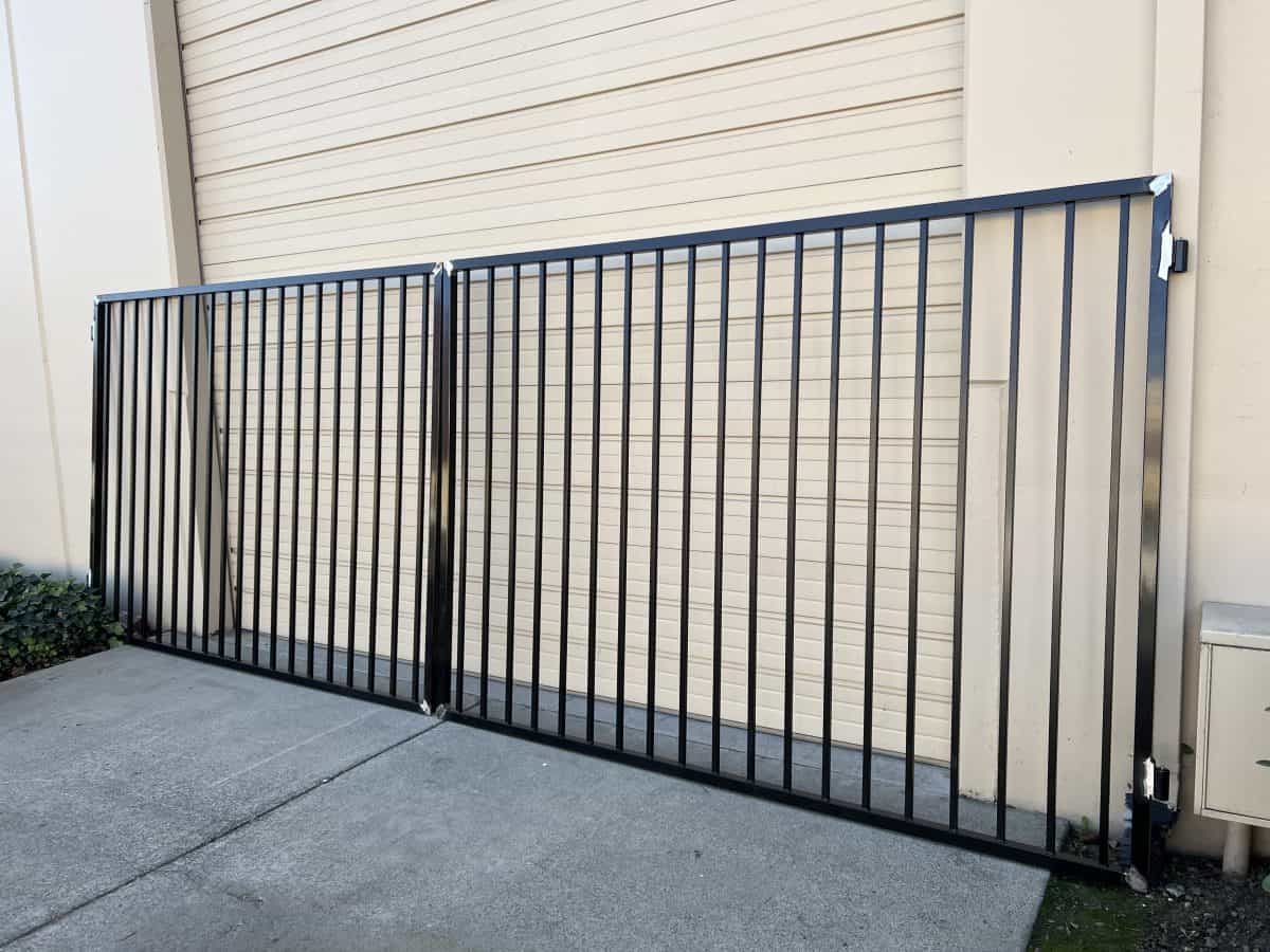 Dual Swing Flat Top Ornamental Prefabricated Basic Gate - Ornamental ...