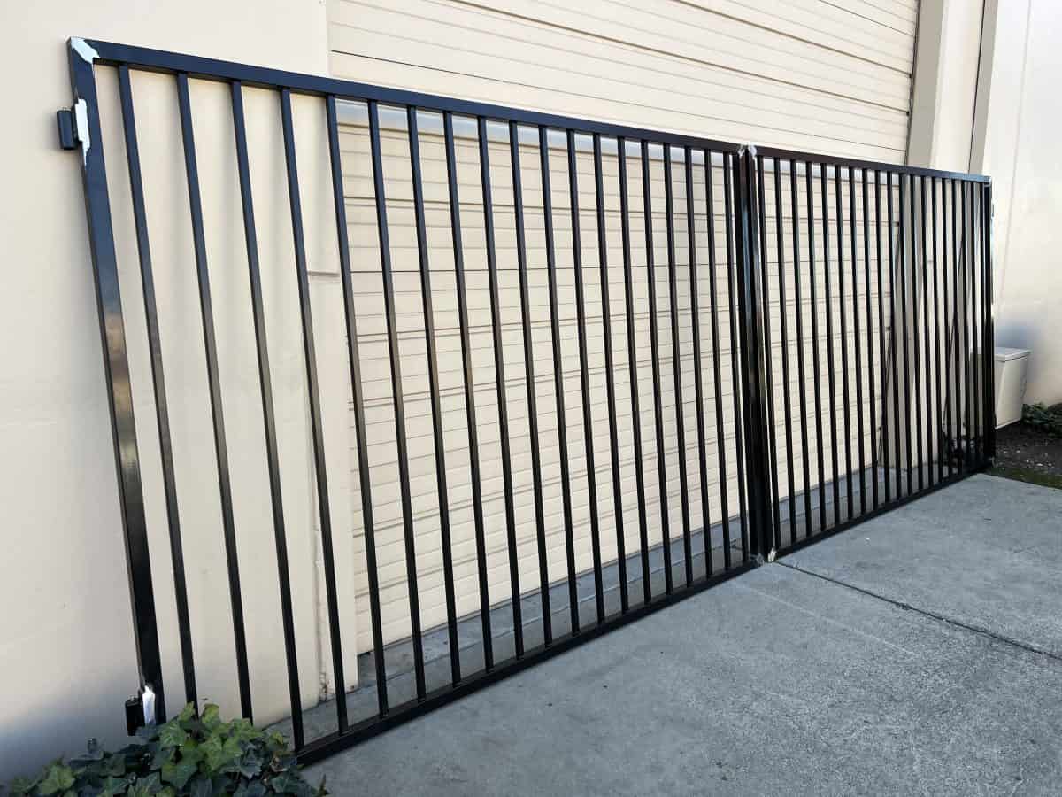 Dual Swing Flat Top Ornamental Prefabricated Basic Gate - Ornamental ...