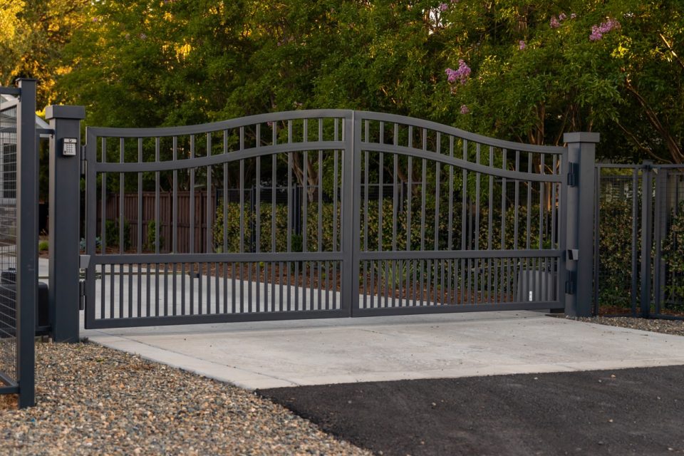 Sami Bold Dual Swing Gate - Ornamental Fence Products